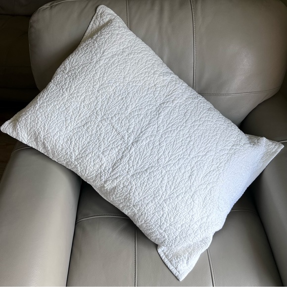 Roberta Roller Rabbit | Bedding | Roberta Roller Rabbit 2 White Cotton ...